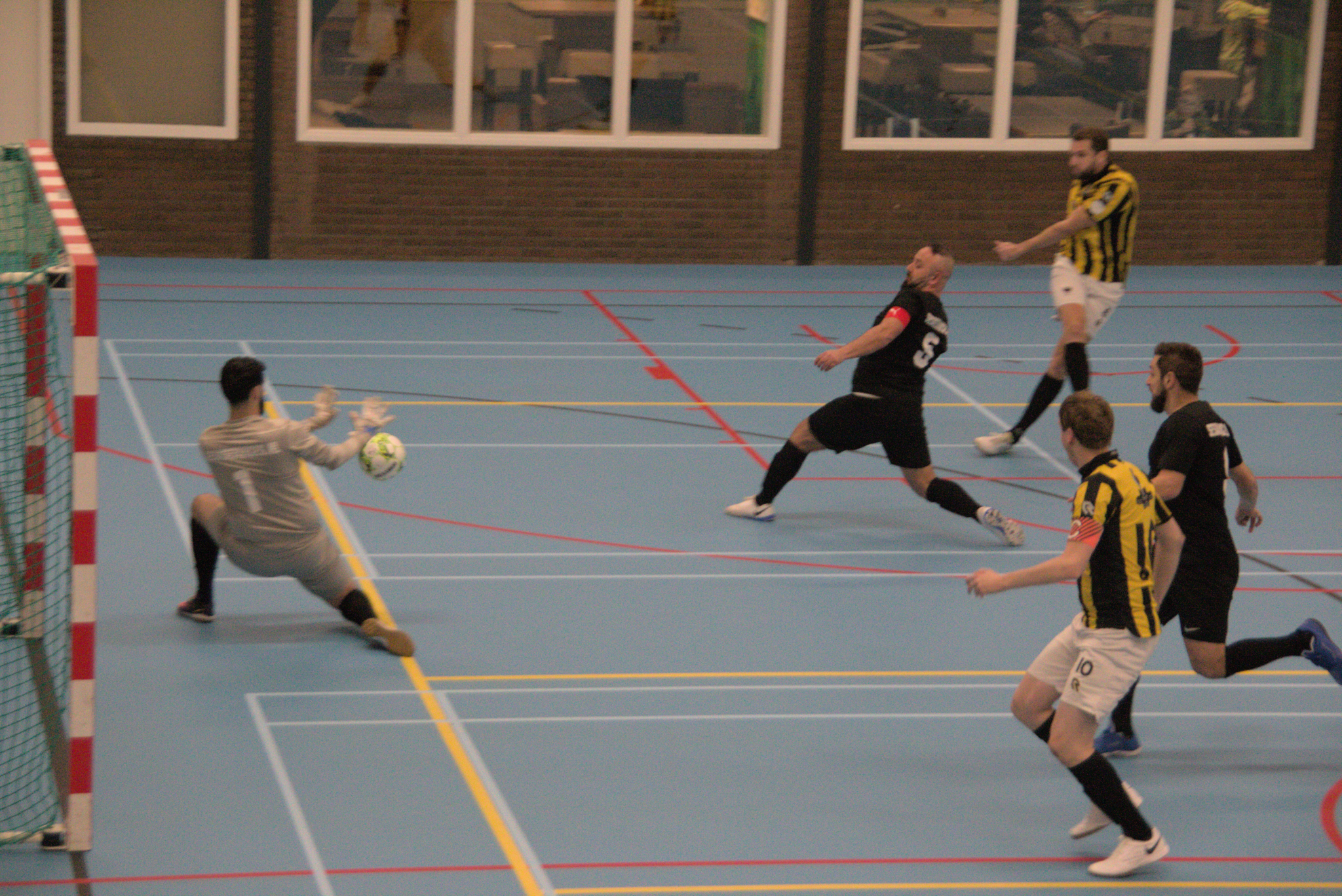 Wat is Futsal? Alles wat je moet weten! » ZVV Adelaars